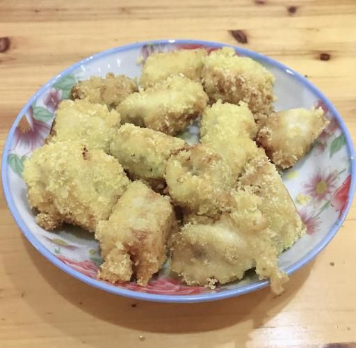 炸香蕉不放面包糠怎么做_不用面包糠炸香蕉技巧-第3张图片-山城妙识