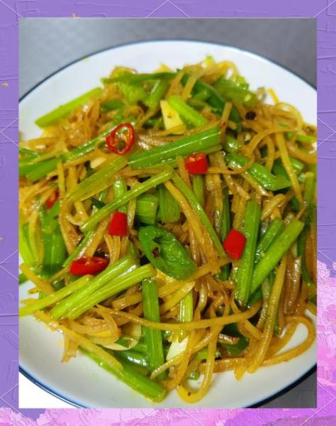 芹菜炒土豆丝怎么做_芹菜炒土豆丝的家常做法-第2张图片-山城妙识 芹菜炒土豆丝怎么做_芹菜炒土豆丝的家常做法-第2张图片-山城妙识