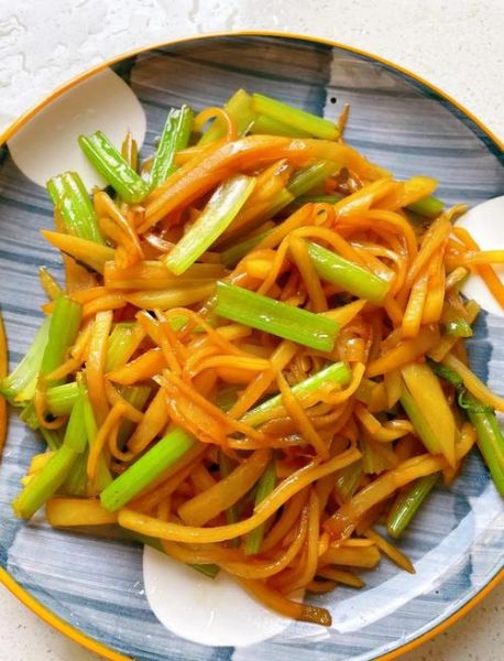 芹菜炒土豆丝怎么做_芹菜炒土豆丝的家常做法-第1张图片-山城妙识 芹菜炒土豆丝怎么做_芹菜炒土豆丝的家常做法-第1张图片-山城妙识