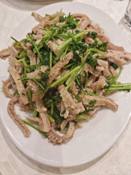 芫爆肚丝怎么做_芫爆肚丝用哪个部位-第1张图片-山城妙识