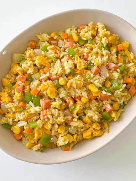 咖喱炒饭怎么做_咖喱炒饭家常做法-第1张图片-山城妙识