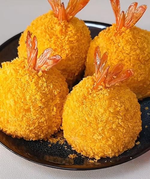 炸虾球的家常做法_怎样炸出酥脆外壳-第1张图片-山城妙识