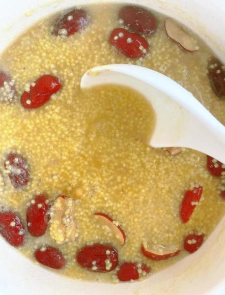 红糖粥怎么做_红糖粥的做法窍门-第2张图片-山城妙识