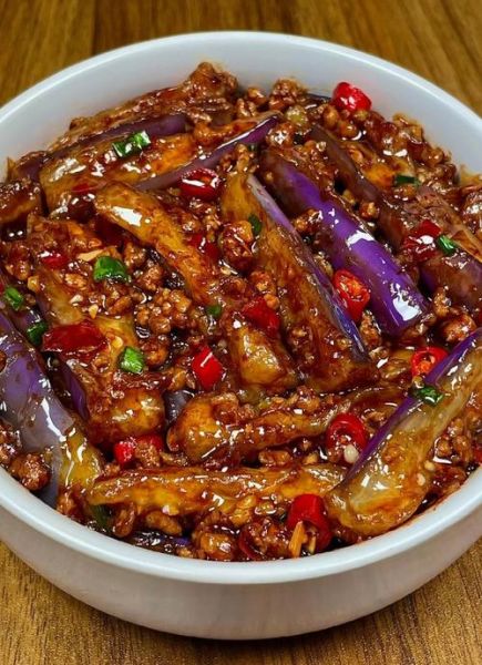 家常肉末茄子怎么做_肉末茄子怎么炒不吸油-第1张图片-山城妙识 家常肉末茄子怎么做_肉末茄子怎么炒不吸油-第1张图片-山城妙识