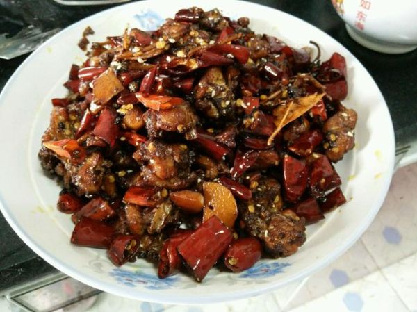 干煸兔肉的家常做法_兔肉怎么炒才嫩-第3张图片-山城妙识