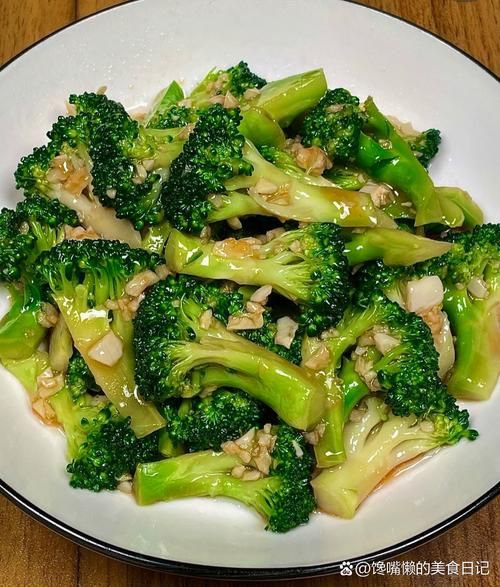 家常西兰花怎么炒好吃_西兰花焯水几分钟才脆绿-第1张图片-山城妙识 家常西兰花怎么炒好吃_西兰花焯水几分钟才脆绿-第1张图片-山城妙识