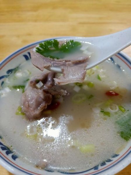 羊肉汤的家常做法_羊肉汤怎么炖才不膻-第2张图片-山城妙识 羊肉汤的家常做法_羊肉汤怎么炖才不膻-第2张图片-山城妙识