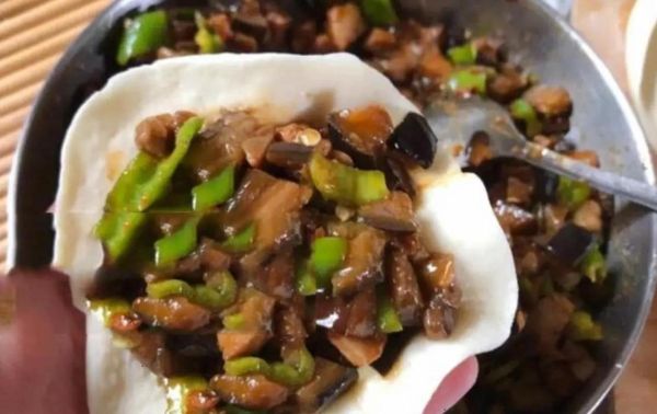 茄子包子馅怎么调_茄子包子馅做法大全-第2张图片-山城妙识