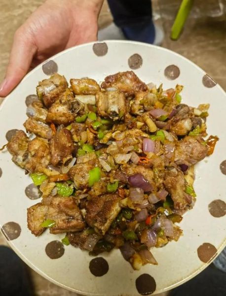 椒盐排骨怎么做_最简单的家常做法-第3张图片-山城妙识 椒盐排骨怎么做_最简单的家常做法-第3张图片-山城妙识