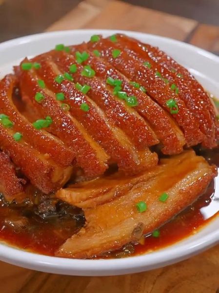 梅干菜扣肉怎么做_梅干菜扣肉正宗做法-第1张图片-山城妙识 梅干菜扣肉怎么做_梅干菜扣肉正宗做法-第1张图片-山城妙识