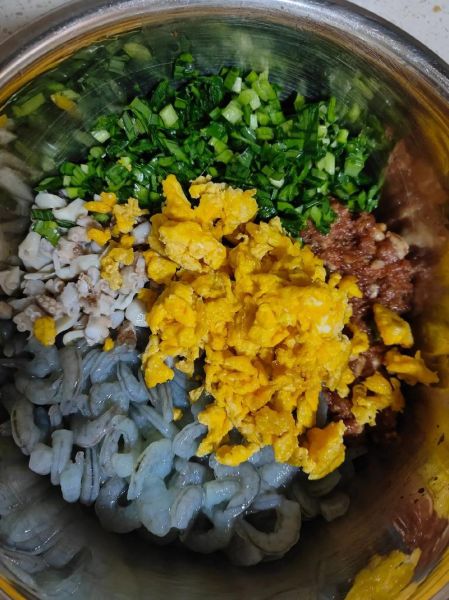 三鲜馅饺子怎么调馅_三鲜馅饺子是哪三鲜-第1张图片-山城妙识