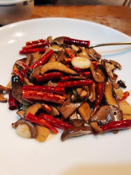 牛肝菌怎么做好吃_牛肝菌的家常做法-第2张图片-山城妙识 牛肝菌怎么做好吃_牛肝菌的家常做法-第2张图片-山城妙识