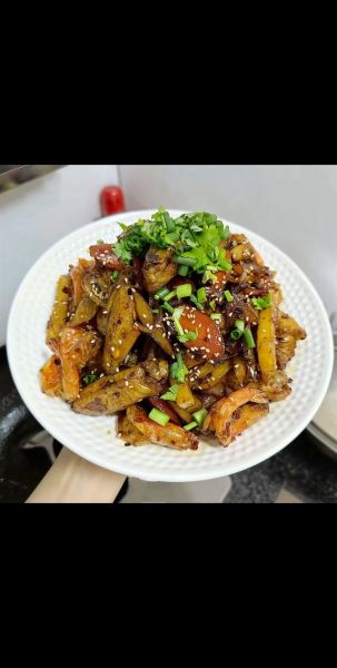 鸡翅干锅虾怎么做_干锅虾鸡翅家常做法-第2张图片-山城妙识