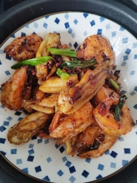 鸡翅干锅虾怎么做_干锅虾鸡翅家常做法-第3张图片-山城妙识