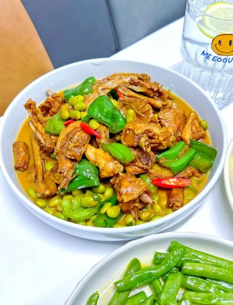 毛豆烧鸡怎么做好吃_毛豆烧鸡的家常做法-第1张图片-山城妙识 毛豆烧鸡怎么做好吃_毛豆烧鸡的家常做法-第1张图片-山城妙识