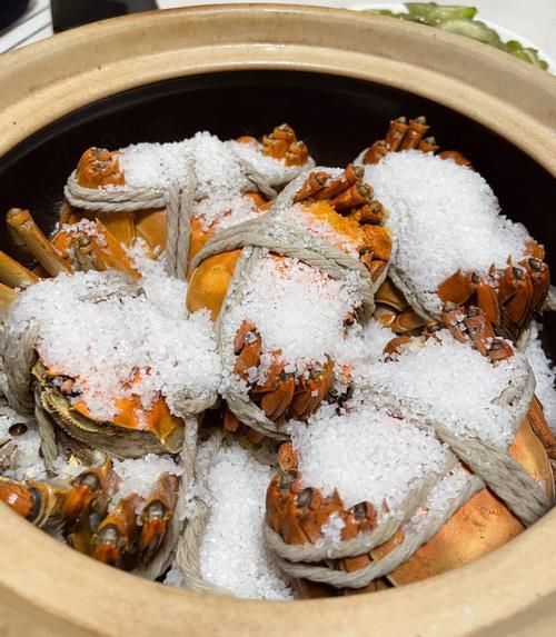 盐焗蟹怎么做_盐焗蟹需要蒸多久-第3张图片-山城妙识