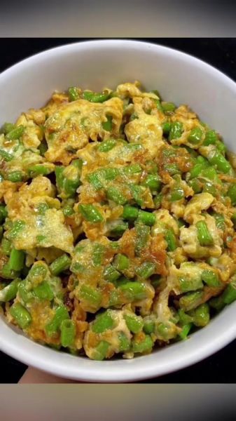 蛇瓜怎么炒好吃_蛇瓜的做法大全-第1张图片-山城妙识