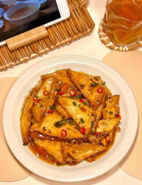 红烧豆腐怎么做好吃_家常红烧豆腐的做法步骤-第1张图片-山城妙识