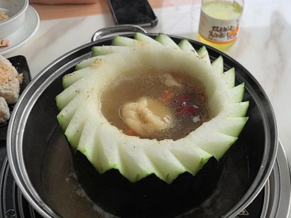 广东冬瓜盅怎么做_冬瓜盅要炖多久才入味-第1张图片-山城妙识