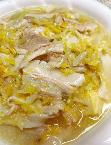 炖酸菜的家常做法_酸菜怎么炖才好吃-第1张图片-山城妙识 炖酸菜的家常做法_酸菜怎么炖才好吃-第1张图片-山城妙识