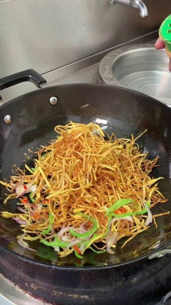 干煸土豆丝怎么做_干煸土豆丝家常做法-第3张图片-山城妙识