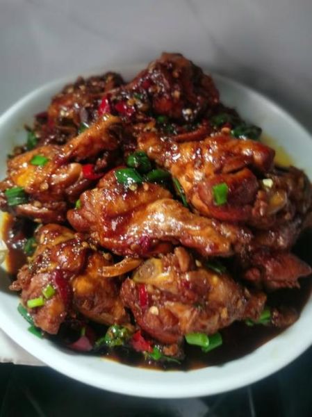 红烧翅根的家常做法_红烧翅根怎么做好吃又入味-第3张图片-山城妙识