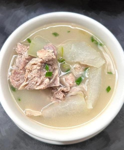 冬瓜瘦肉汤怎么煲_冬瓜瘦肉汤的做法步骤-第3张图片-山城妙识