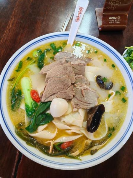 羊汤面怎么做好吃_羊汤面的家常做法-第1张图片-山城妙识 羊汤面怎么做好吃_羊汤面的家常做法-第1张图片-山城妙识