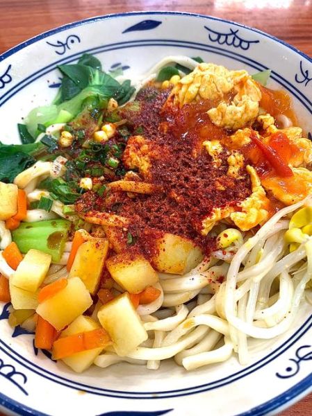 油泼面怎么做_正宗油泼面做法视频-第3张图片-山城妙识 油泼面怎么做_正宗油泼面做法视频-第3张图片-山城妙识