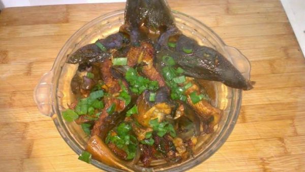 红烧鲟鱼怎么做才入味_红烧鲟鱼的家常做法-第1张图片-山城妙识