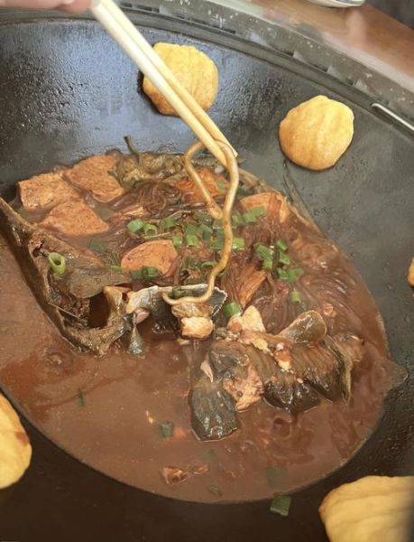 红烧鲟鱼怎么做才入味_红烧鲟鱼的家常做法-第3张图片-山城妙识