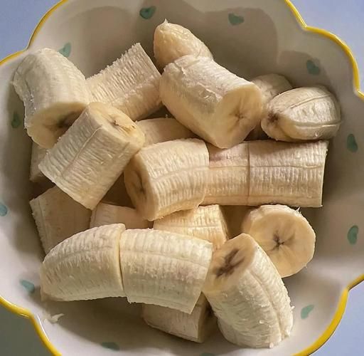 炸香蕉的做法_炸香蕉怎么做好吃-第3张图片-山城妙识