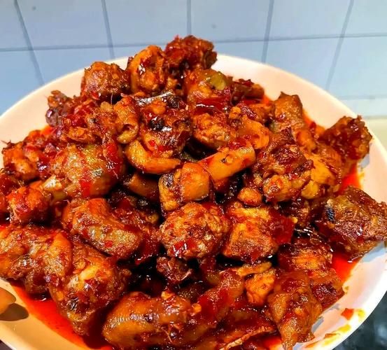辣子鸡怎么做才正宗_正宗辣子鸡用什么辣椒-第1张图片-山城妙识 辣子鸡怎么做才正宗_正宗辣子鸡用什么辣椒-第1张图片-山城妙识
