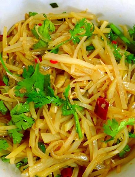 土豆丝怎么炒才脆_土豆丝要不要焯水-第1张图片-山城妙识