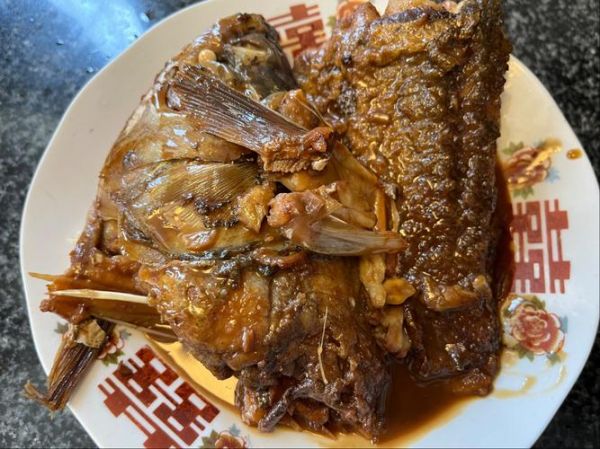 红烧鲢鱼怎么做好吃_家常红烧鲢鱼的做法步骤-第3张图片-山城妙识