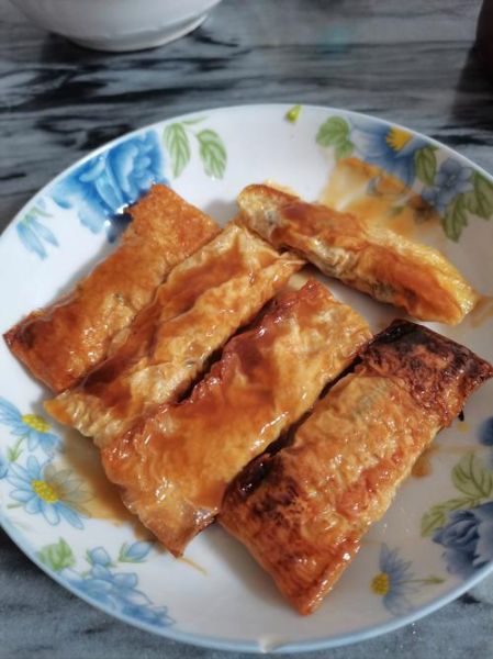 干豆腐卷肉馅怎么做_干豆腐卷肉馅蒸还是煎-第1张图片-山城妙识