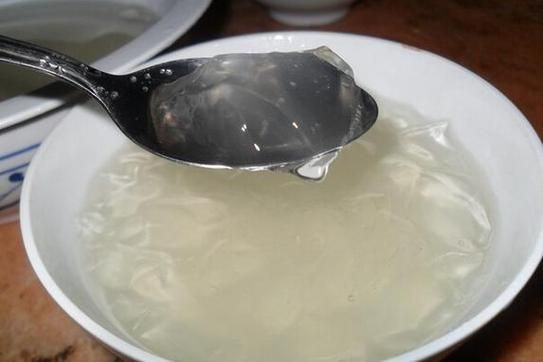 石凉粉怎么做_石凉粉为什么总是不成形-第3张图片-山城妙识