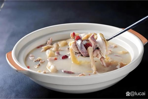 猪肚鸡怎么做_猪肚鸡正宗做法-第3张图片-山城妙识