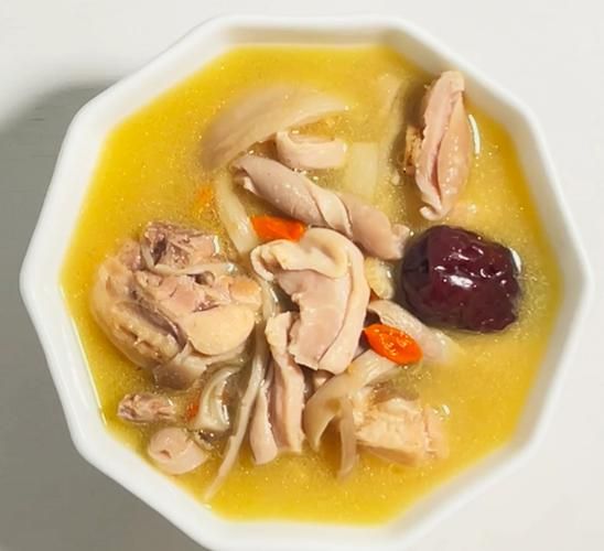 猪肚鸡怎么做_猪肚鸡正宗做法-第2张图片-山城妙识