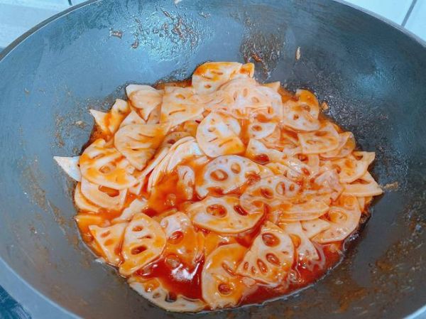 正宗凉拌糖醋藕怎么做_藕片爽脆不黑的秘诀-第3张图片-山城妙识