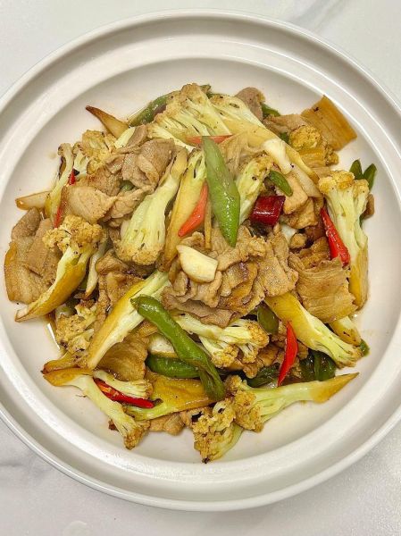 干锅花菜怎么做_干锅花菜需要焯水吗-第3张图片-山城妙识