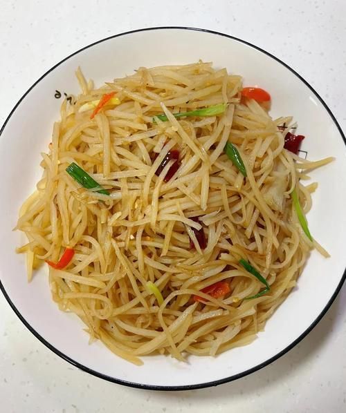 酸辣土豆丝怎么做_家常酸辣土豆丝的做法-第2张图片-山城妙识