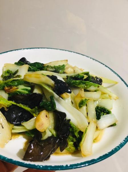 菊花菜怎么炒好吃_菊花菜的家常做法步骤-第3张图片-山城妙识