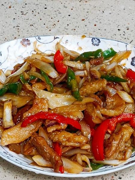 炒洋葱怎么炒好吃_洋葱炒多久才脆-第1张图片-山城妙识 炒洋葱怎么炒好吃_洋葱炒多久才脆-第1张图片-山城妙识