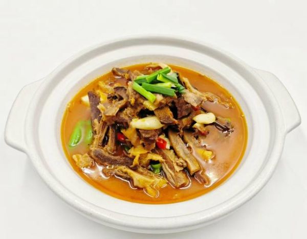 干锅羊肉怎么做_干锅羊肉用什么部位最好-第1张图片-山城妙识