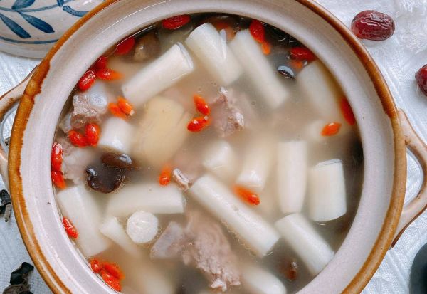 排骨炖山药的家常做法_山药炖排骨怎么做好吃-第1张图片-山城妙识 排骨炖山药的家常做法_山药炖排骨怎么做好吃-第1张图片-山城妙识