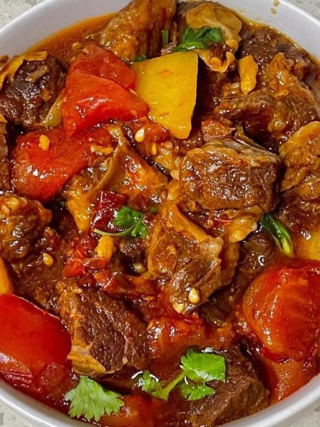 西红柿土豆炖牛肉怎么做_牛肉炖多久才软烂-第2张图片-山城妙识 西红柿土豆炖牛肉怎么做_牛肉炖多久才软烂-第2张图片-山城妙识