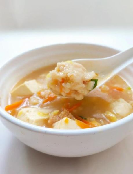 汆丸子汤怎么做_汆丸子汤的家常做法-第2张图片-山城妙识