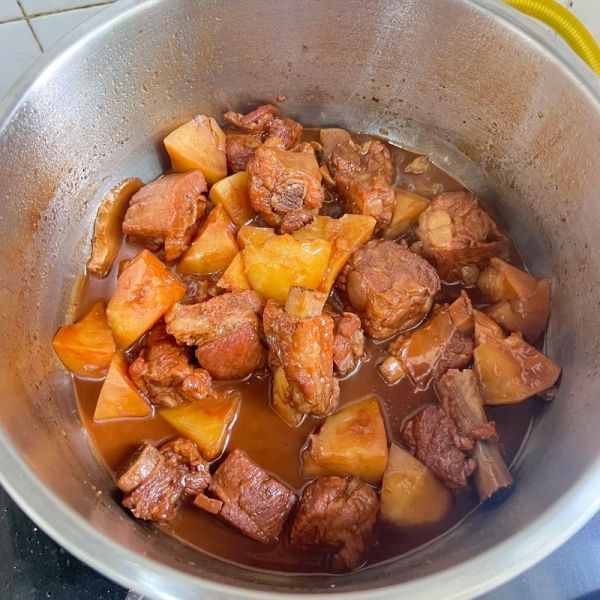 土豆炖排骨怎么做_土豆炖排骨需要焯水吗-第2张图片-山城妙识 土豆炖排骨怎么做_土豆炖排骨需要焯水吗-第2张图片-山城妙识