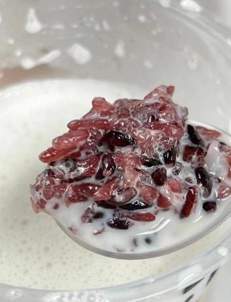 酸奶紫米露怎么做_酸奶紫米露的做法窍门-第1张图片-山城妙识